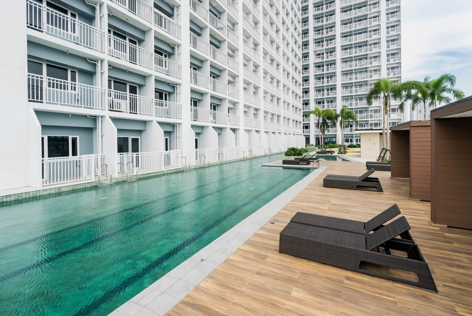 Breeze Residences | Inquire SMDC